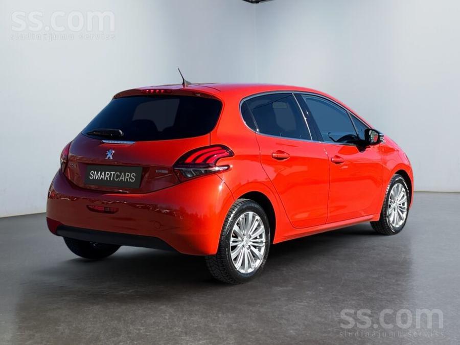 Oranžs Peugeot 208 2018 Rīga, ar dzinēja tilpumu 1.20 L un nobraukumu 103 tūkst. km par 5900 €, foto 5 vietnē AUTOMOTO.COM.LV