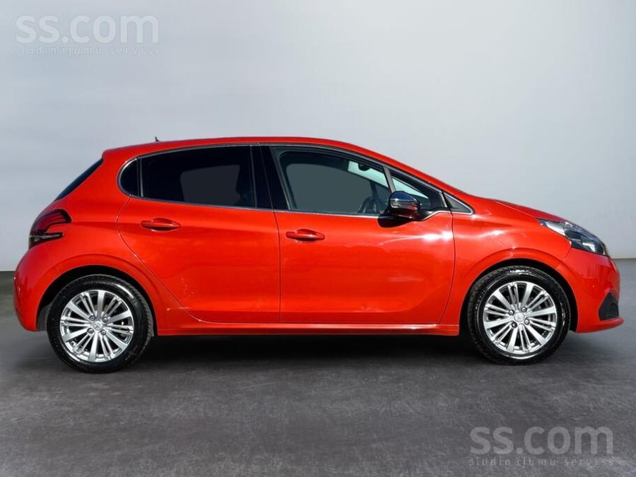 Oranžs Peugeot 208 2018 Rīga, ar dzinēja tilpumu 1.20 L un nobraukumu 103 tūkst. km par 5900 €, foto 6 vietnē AUTOMOTO.COM.LV