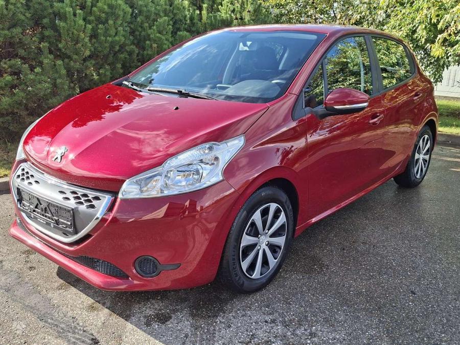 Sarkans Peugeot 208 2012 Ukmergė, ar dzinēja tilpumu 1.40 L un nobraukumu 250 tūkst. km par 3950 €, foto 1 vietnē AUTOMOTO.COM.LV