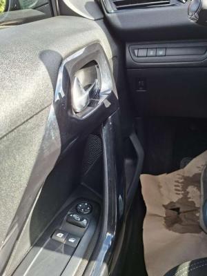 Sarkans Peugeot 208 2012 Ukmergė, ar dzinēja tilpumu 1.40 L un nobraukumu 250 tūkst. km par 3950 €, foto 12 vietnē AUTOMOTO.COM.LV
