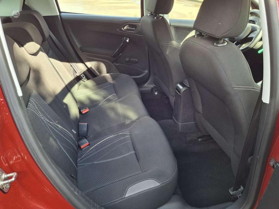 Sarkans Peugeot 208 2012 Ukmergė, ar dzinēja tilpumu 1.40 L un nobraukumu 250 tūkst. km par 3950 €, foto 13 vietnē AUTOMOTO.COM.LV