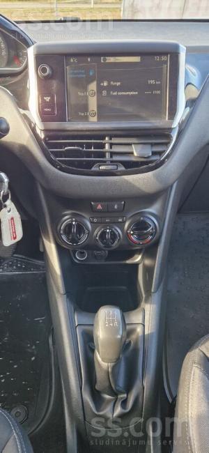 Sarkans Peugeot 208 2013 Daugavpils, ar dzinēja tilpumu 1.20 L un nobraukumu 0 tūkst. km par 3650 €, foto 12 vietnē AUTOMOTO.COM.LV
