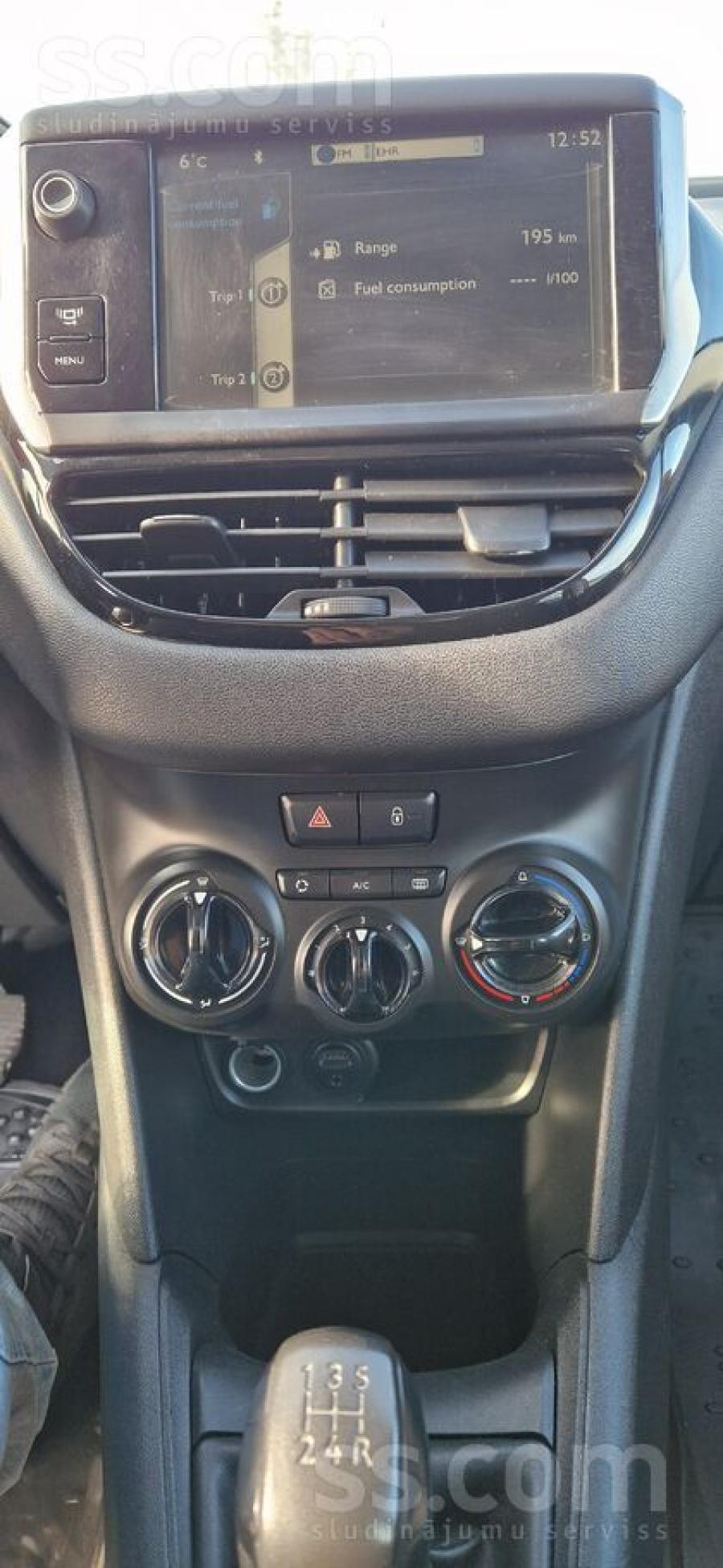 Sarkans Peugeot 208 2013 Daugavpils, ar dzinēja tilpumu 1.20 L un nobraukumu 0 tūkst. km par 3650 €, foto 19 vietnē AUTOMOTO.COM.LV