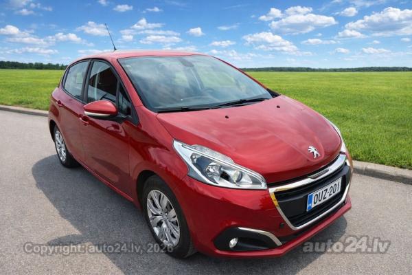 Red Peugeot 208 2015 in Tallinn, with an engine capacity of 1.20 L and mileage of 159 thousand km for 2990 €, photo 2 on AUTOMOTO.COM.LV