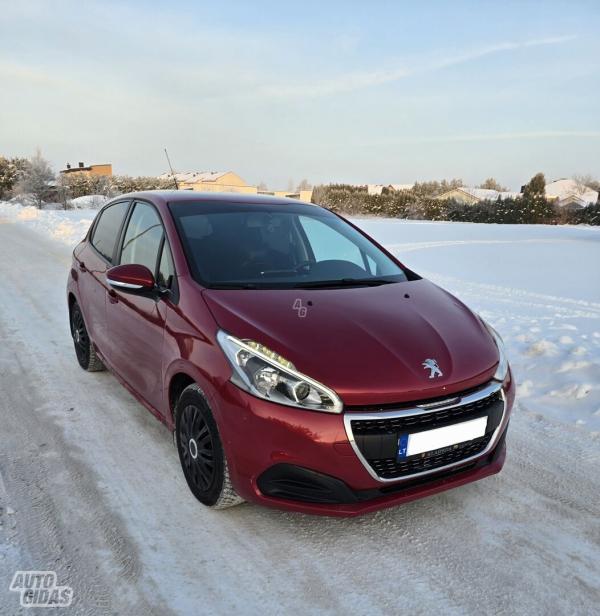 Red Peugeot 208 2016 in Klaipeda, with an engine capacity of 1.20 L and mileage of 121 thousand km for 7000 €, photo 1 on AUTOMOTO.COM.LV
