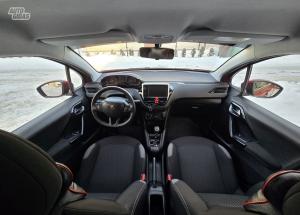 Sarkans Peugeot 208 2016 Klaipėda, ar dzinēja tilpumu 1.20 L un nobraukumu 121 tūkst. km par 7000 €, foto 18 vietnē AUTOMOTO.COM.LV