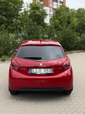 Sarkans Peugeot 208 2016 Viļņa, ar dzinēja tilpumu 0.00 L un nobraukumu 123 tūkst. km par 5500 €, foto 7 vietnē AUTOMOTO.COM.LV