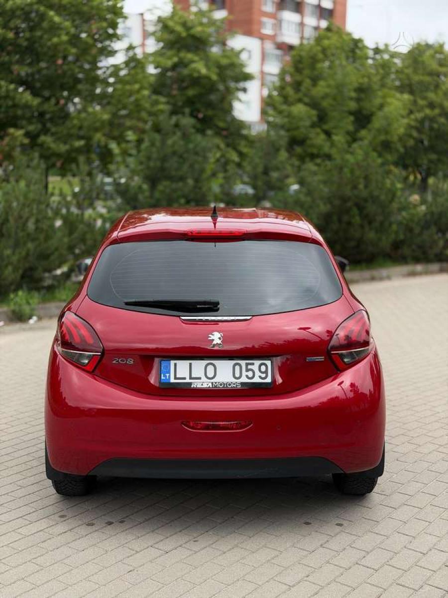 Sarkans Peugeot 208 2016 Viļņa, ar dzinēja tilpumu 0.00 L un nobraukumu 123 tūkst. km par 5500 €, foto 7 vietnē AUTOMOTO.COM.LV