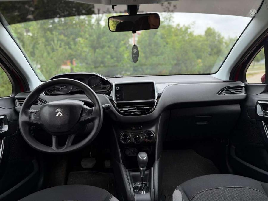 Sarkans Peugeot 208 2016 Viļņa, ar dzinēja tilpumu 0.00 L un nobraukumu 123 tūkst. km par 5500 €, foto 14 vietnē AUTOMOTO.COM.LV
