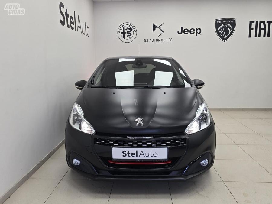 Sarkans Peugeot 208 2016 Viļņa, ar dzinēja tilpumu 1.60 L un nobraukumu 78 tūkst. km par 13990 €, foto 4 vietnē AUTOMOTO.COM.LV