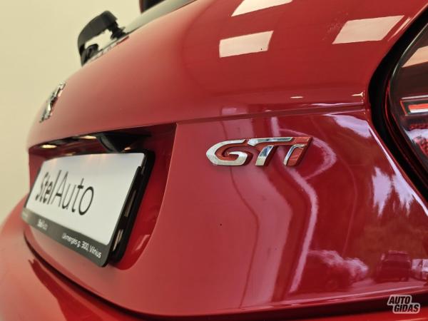 Пежо 208 2016 в Вильнюс на AUTOMOTO.COM.LV Красный Пежо 208 2016 в Вильнюс, объемом двигателя 1.60 л и пробегом 78 тыс. км за 13990 €, фото 10 на AUTOMOTO.COM.LV
