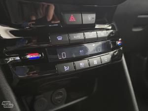 Sarkans Peugeot 208 2016 Viļņa, ar dzinēja tilpumu 1.60 L un nobraukumu 78 tūkst. km par 13990 €, foto 25 vietnē AUTOMOTO.COM.LV