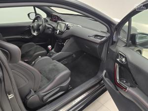 Sarkans Peugeot 208 2016 Viļņa, ar dzinēja tilpumu 1.60 L un nobraukumu 78 tūkst. km par 13990 €, foto 31 vietnē AUTOMOTO.COM.LV