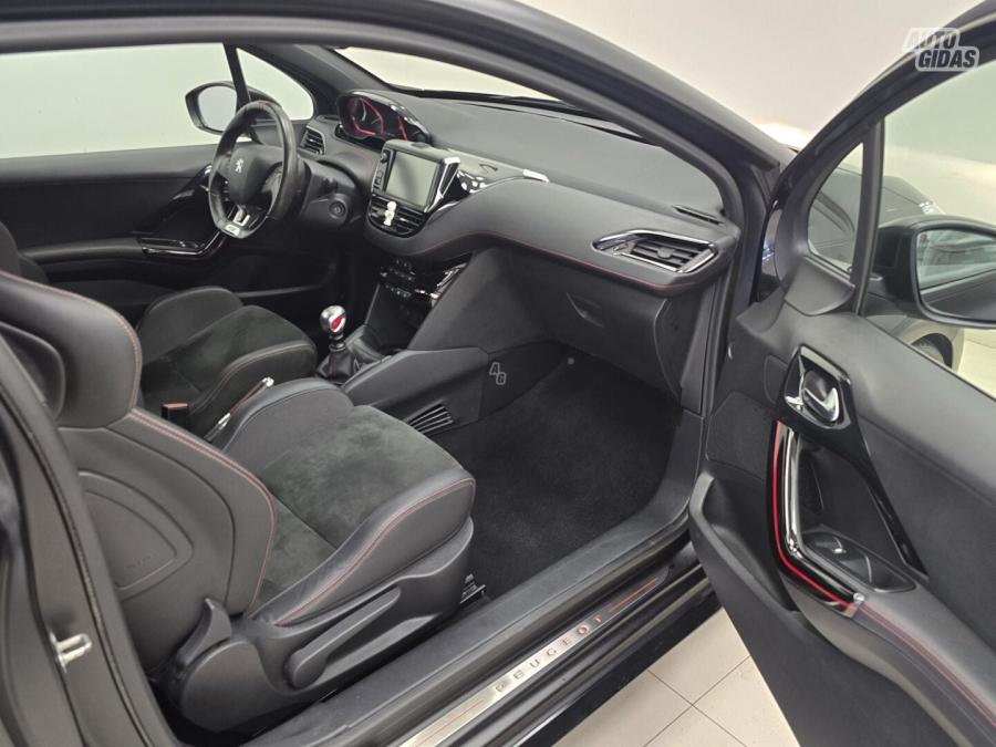 Sarkans Peugeot 208 2016 Viļņa, ar dzinēja tilpumu 1.60 L un nobraukumu 78 tūkst. km par 13990 €, foto 31 vietnē AUTOMOTO.COM.LV