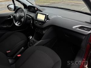 Sarkans Peugeot 208 2017 Rīga, ar dzinēja tilpumu 1.20 L un nobraukumu 126 tūkst. km par 4950 €, foto 12 vietnē AUTOMOTO.COM.LV