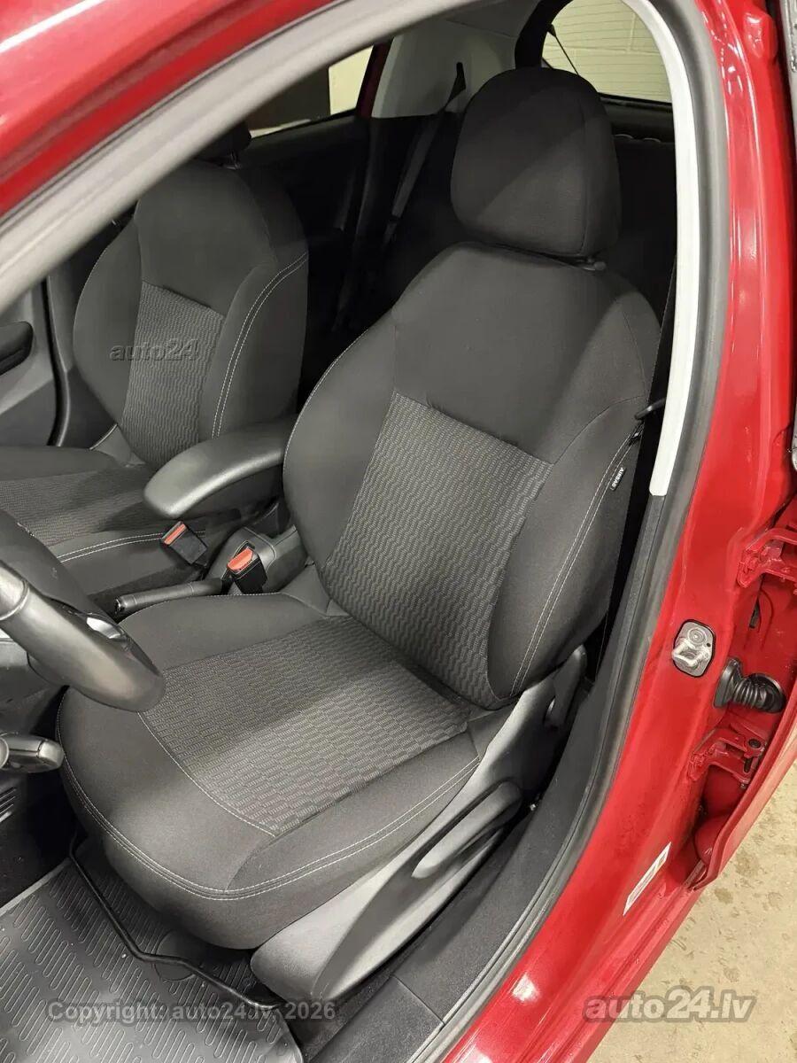 Red Peugeot 208 2017 in Tallinn, with an engine capacity of 1.60 L and mileage of 78 thousand km for 6995 €, photo 12 on AUTOMOTO.COM.LV