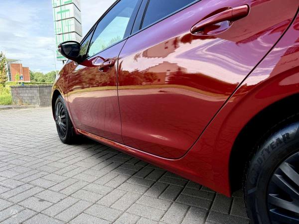 Red Peugeot 208 2017 in Vilnius, with an engine capacity of 1.20 L and mileage of 122 thousand km for 5500 €, photo 9 on AUTOMOTO.COM.LV