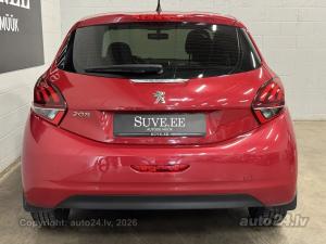 Sarkans Peugeot 208 2017 Tallina, ar dzinēja tilpumu 1.60 L un nobraukumu 78 tūkst. km par 6495 €, foto 6 vietnē AUTOMOTO.COM.LV