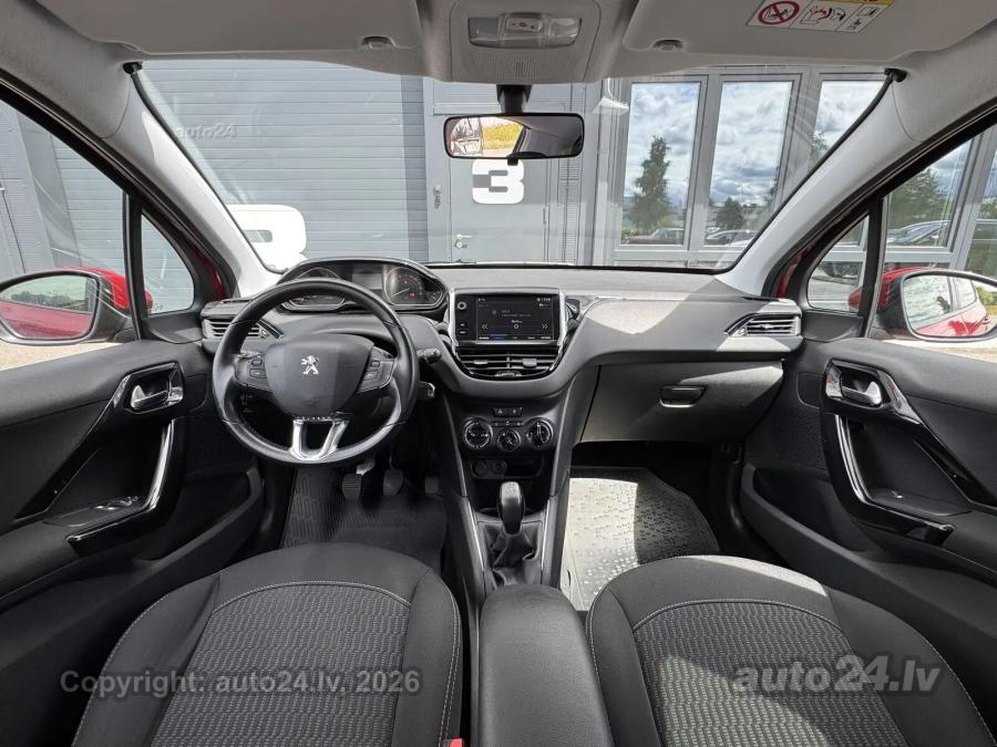 Sarkans Peugeot 208 2017 Tallina, ar dzinēja tilpumu 1.60 L un nobraukumu 78 tūkst. km par 6495 €, foto 12 vietnē AUTOMOTO.COM.LV