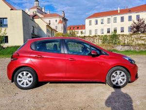 Sarkans Peugeot 208 2017 Viļņa, ar dzinēja tilpumu 1.56 L un nobraukumu 198 tūkst. km par 3900 €, foto 7 vietnē AUTOMOTO.COM.LV