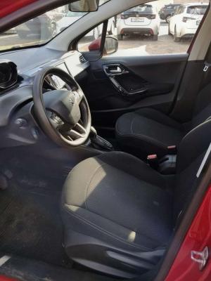 Sarkans Peugeot 208 2017 Viļņa, ar dzinēja tilpumu 1.56 L un nobraukumu 198 tūkst. km par 3900 €, foto 8 vietnē AUTOMOTO.COM.LV