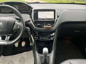 Sarkans Peugeot 208 2018 Tauragė, ar dzinēja tilpumu 1.20 L un nobraukumu 158 tūkst. km par 4550 €, foto 12 vietnē AUTOMOTO.COM.LV