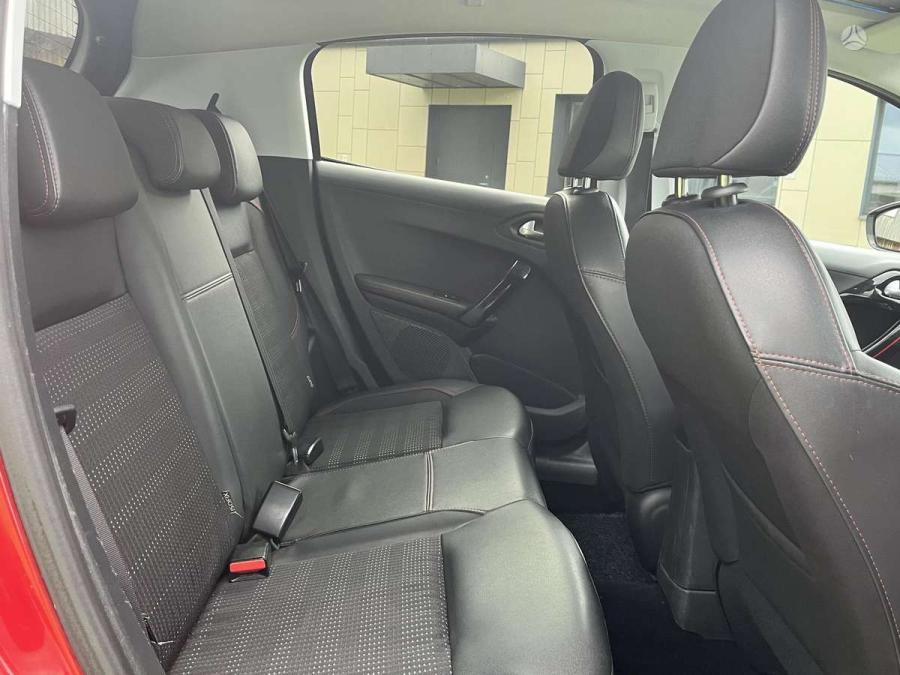 Sarkans Peugeot 208 2018 Tauragė, ar dzinēja tilpumu 1.20 L un nobraukumu 158 tūkst. km par 4550 €, foto 16 vietnē AUTOMOTO.COM.LV