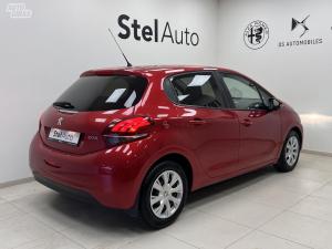 Red Peugeot 208 2019 in Vilnius, with an engine capacity of 1.50 L and mileage of 116 thousand km for 7000 €, photo 6 on AUTOMOTO.COM.LV