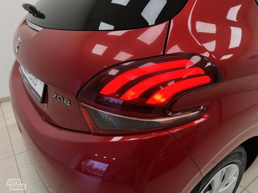 Red Peugeot 208 2019 in Vilnius, with an engine capacity of 1.50 L and mileage of 116 thousand km for 7000 €, photo 9 on AUTOMOTO.COM.LV