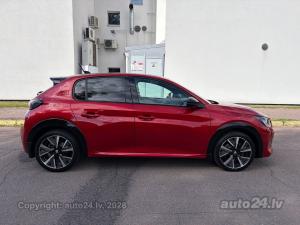 Red Peugeot 208 2019 in Tallinn, with an engine capacity of 1.20 L and mileage of 37 thousand km for 15900 €, photo 5 on AUTOMOTO.COM.LV