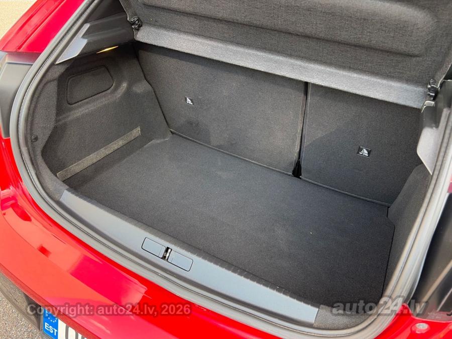 Red Peugeot 208 2019 in Tallinn, with an engine capacity of 1.20 L and mileage of 37 thousand km for 15900 €, photo 18 on AUTOMOTO.COM.LV