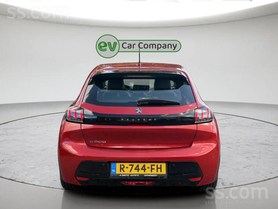 Sarkans Peugeot 208 2020 Limbaži, ar dzinēja tilpumu 1.20 L un nobraukumu 95 tūkst. km par 15945 €, foto 11 vietnē AUTOMOTO.COM.LV