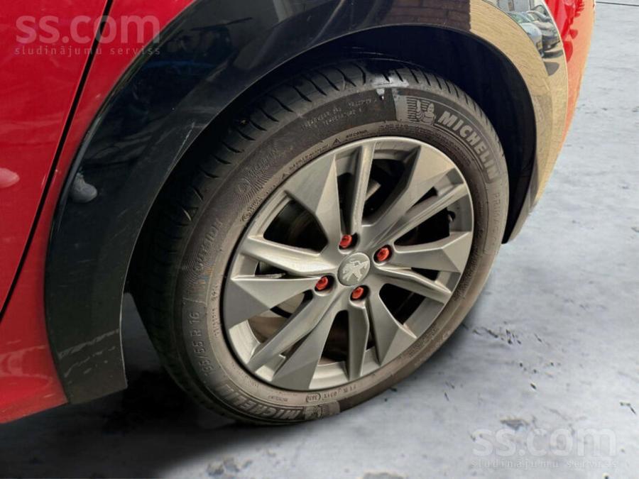 Sarkans Peugeot 208 2020 Limbaži, ar dzinēja tilpumu 1.20 L un nobraukumu 95 tūkst. km par 15945 €, foto 24 vietnē AUTOMOTO.COM.LV