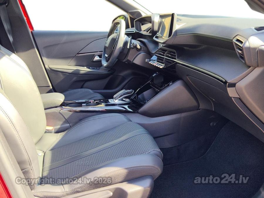 Sarkans Peugeot 208 2021 Tallina, ar dzinēja tilpumu 1.20 L un nobraukumu 62 tūkst. km par 13995 €, foto 7 vietnē AUTOMOTO.COM.LV