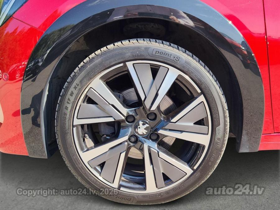 Sarkans Peugeot 208 2021 Tallina, ar dzinēja tilpumu 1.20 L un nobraukumu 62 tūkst. km par 13995 €, foto 16 vietnē AUTOMOTO.COM.LV
