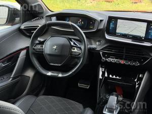 Red Peugeot 208 2021 in Riga, with an engine capacity of 0.00 L and mileage of 22 thousand km for 17280 €, photo 12 on AUTOMOTO.COM.LV