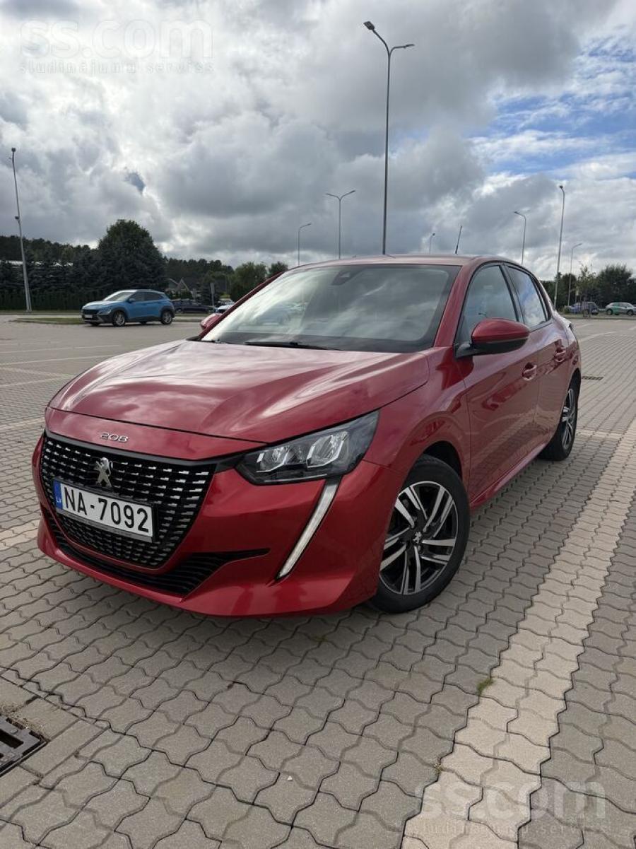 Red Peugeot 208 2021 in Riga, with an engine capacity of 1.20 L and mileage of 85 thousand km for 10250 €, photo 1 on AUTOMOTO.COM.LV