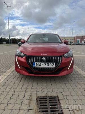 Red Peugeot 208 2021 in Riga, with an engine capacity of 1.20 L and mileage of 85 thousand km for 10250 €, photo 4 on AUTOMOTO.COM.LV