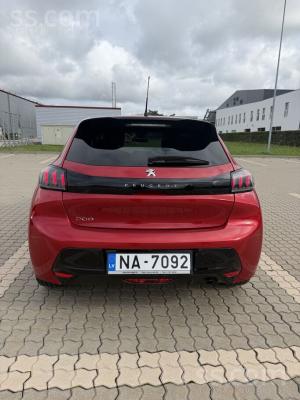 Red Peugeot 208 2021 in Riga, with an engine capacity of 1.20 L and mileage of 85 thousand km for 10250 €, photo 7 on AUTOMOTO.COM.LV
