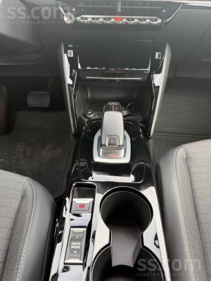 Red Peugeot 208 2021 in Riga, with an engine capacity of 1.20 L and mileage of 85 thousand km for 10250 €, photo 18 on AUTOMOTO.COM.LV