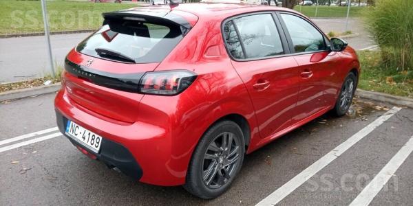 Peugeot 208 2022 Rīga vietnē Sarkans Peugeot 208 2022 Rīga, ar dzinēja tilpumu 1.20 L un nobraukumu 42 tūkst. km par 11200 €, foto 4 vietnē AUTOMOTO.COM.LV