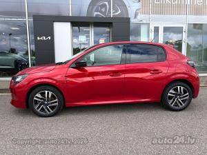 Red Peugeot 208 2023 in Tallinn, with an engine capacity of 1.20 L and mileage of 22 thousand km for 15900 €, photo 3 on AUTOMOTO.COM.LV