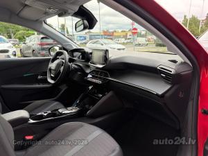 Red Peugeot 208 2023 in Tallinn, with an engine capacity of 1.20 L and mileage of 22 thousand km for 15900 €, photo 5 on AUTOMOTO.COM.LV