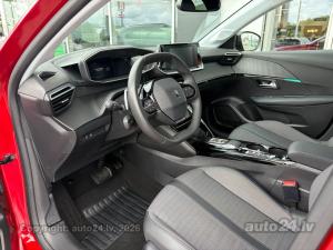 Red Peugeot 208 2023 in Tallinn, with an engine capacity of 1.20 L and mileage of 22 thousand km for 15900 €, photo 8 on AUTOMOTO.COM.LV