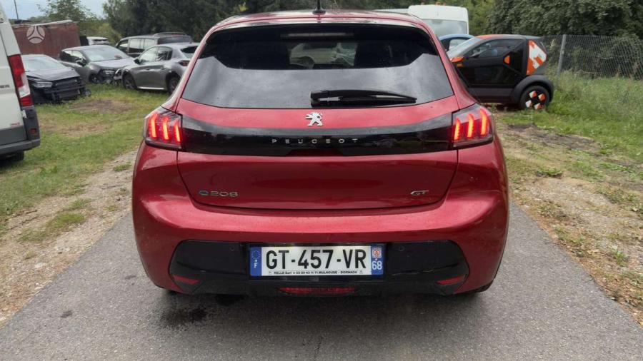 Sarkans Peugeot 208 2023 Kauņa, ar dzinēja tilpumu 0.00 L un nobraukumu 30 tūkst. km par 9600 €, foto 5 vietnē AUTOMOTO.COM.LV