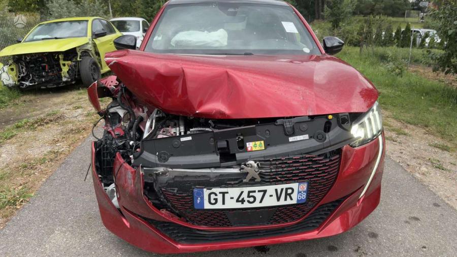 Sarkans Peugeot 208 2023 Kauņa, ar dzinēja tilpumu 0.00 L un nobraukumu 30 tūkst. km par 9600 €, foto 11 vietnē AUTOMOTO.COM.LV