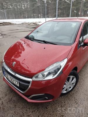 Red Peugeot 208 2015 in Jurmala, with an engine capacity of 1.20 L and mileage of 272 thousand km for 2700 €, photo 10 on AUTOMOTO.COM.LV