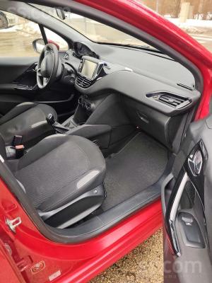 Red Peugeot 208 2015 in Jurmala, with an engine capacity of 1.20 L and mileage of 272 thousand km for 2700 €, photo 11 on AUTOMOTO.COM.LV