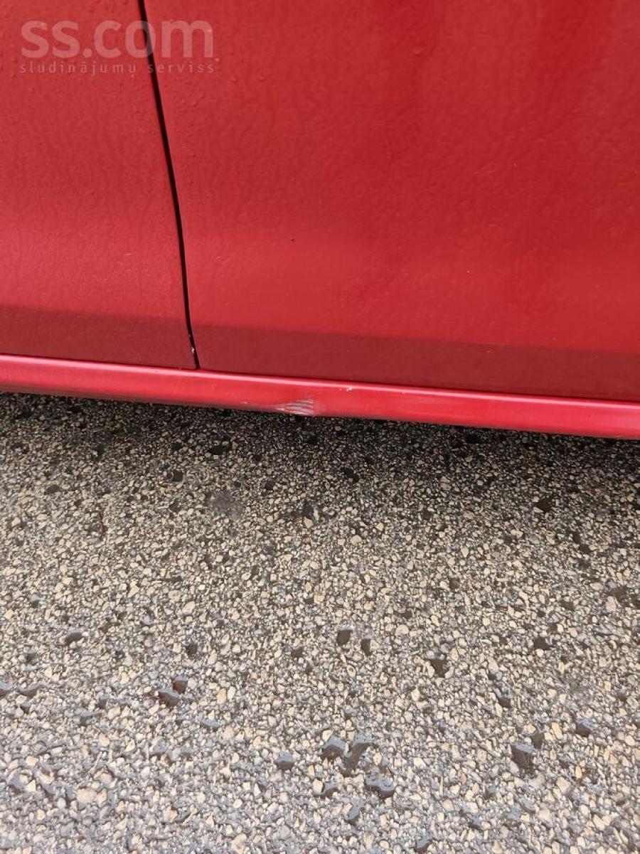 Red Peugeot 208 2015 in Jurmala, with an engine capacity of 1.20 L and mileage of 272 thousand km for 2700 €, photo 15 on AUTOMOTO.COM.LV