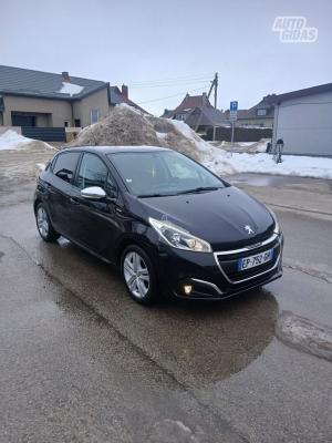 Violets Peugeot 208 2017 Tauragė, ar dzinēja tilpumu 1.20 L un nobraukumu 195 tūkst. km par 3750 €, foto 8 vietnē AUTOMOTO.COM.LV